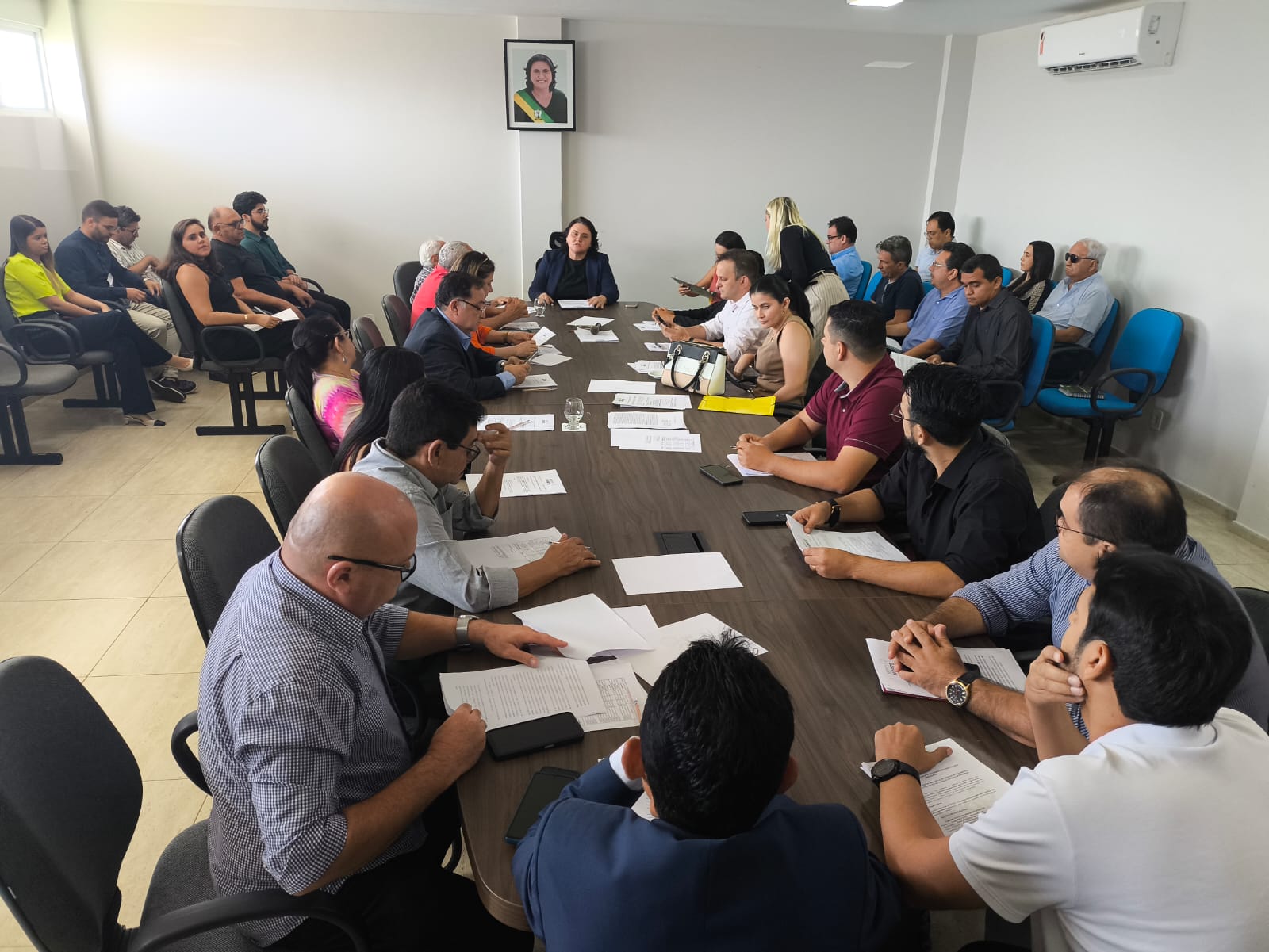 Reunião em Piripiri do consorcio Intermunicipal dos Carnaubais e Cocais ...