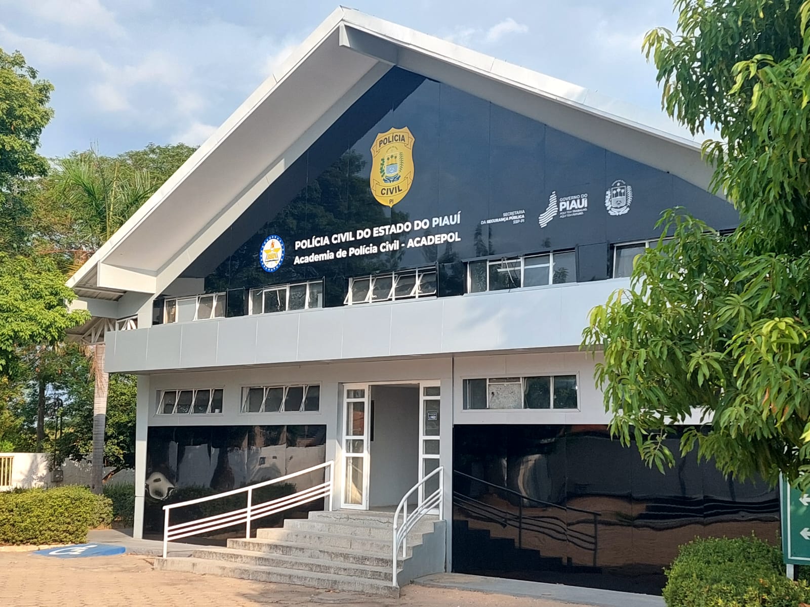 Acadepol lança plataforma virtual e abre inscrições para Curso de ...